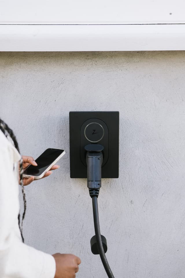 Montere elbillader | Lang erfaring | Centrum Elektriske